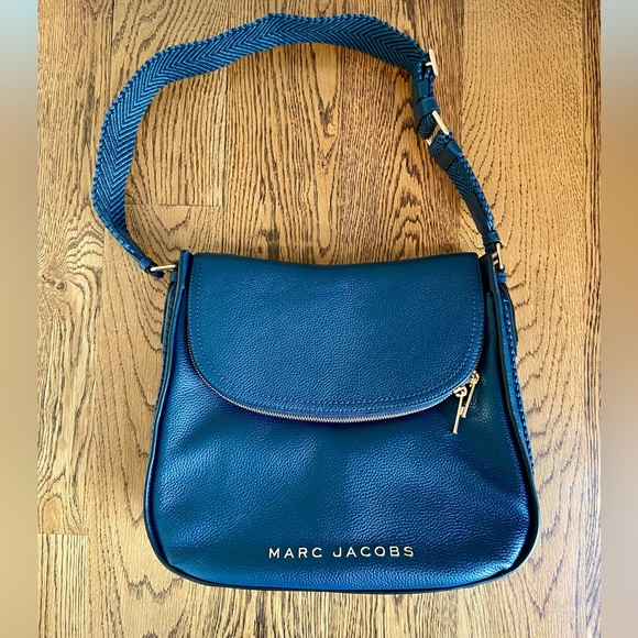 Marc Jacobs | Bags | Marc Jacobs Blue Pebble Leather Shoulder Bag ...